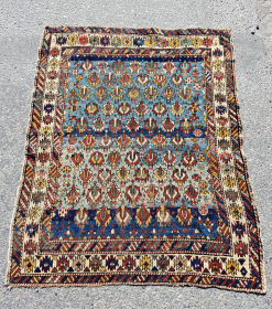 rugrabbit.com | Antique Rugs and Carpets | Asian Art | Tribal Art ...