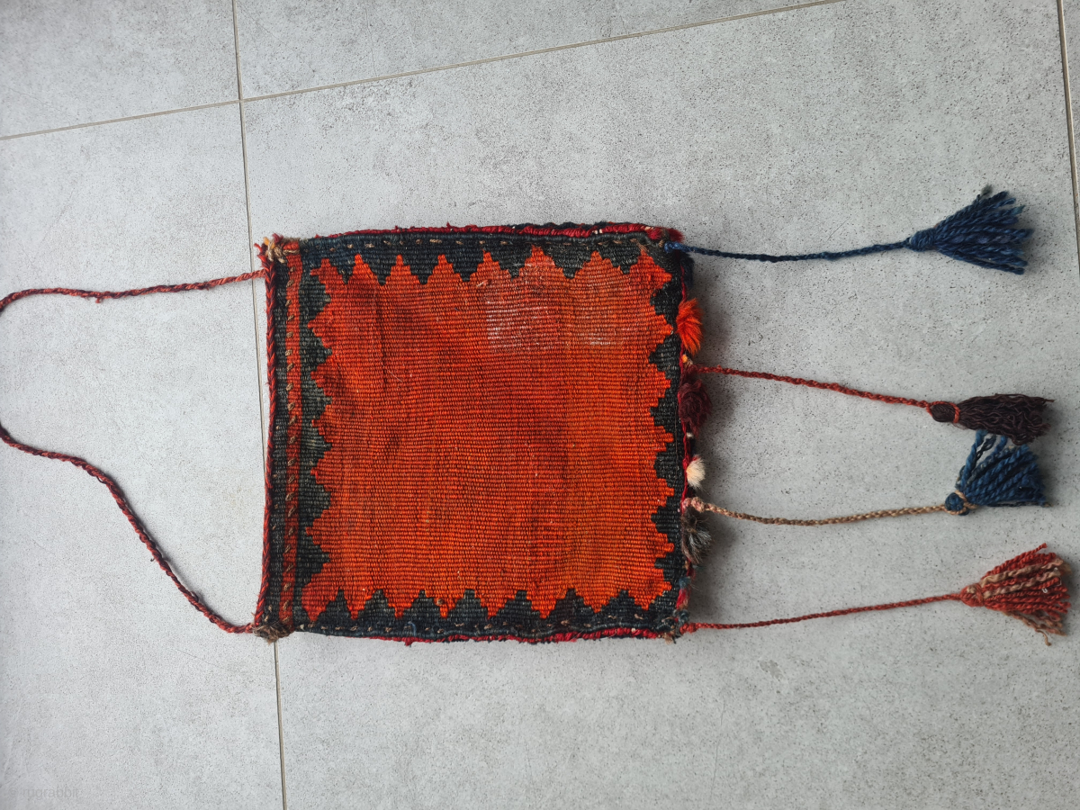 Beautiful antique chanteh bag from the Ghashghai nomads in the south of ...